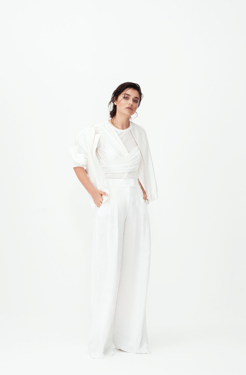 Ayça Ayşin Turan, Leyla din „The Protector„ – VIAȚĂ CU AROMĂ DE CAFEA