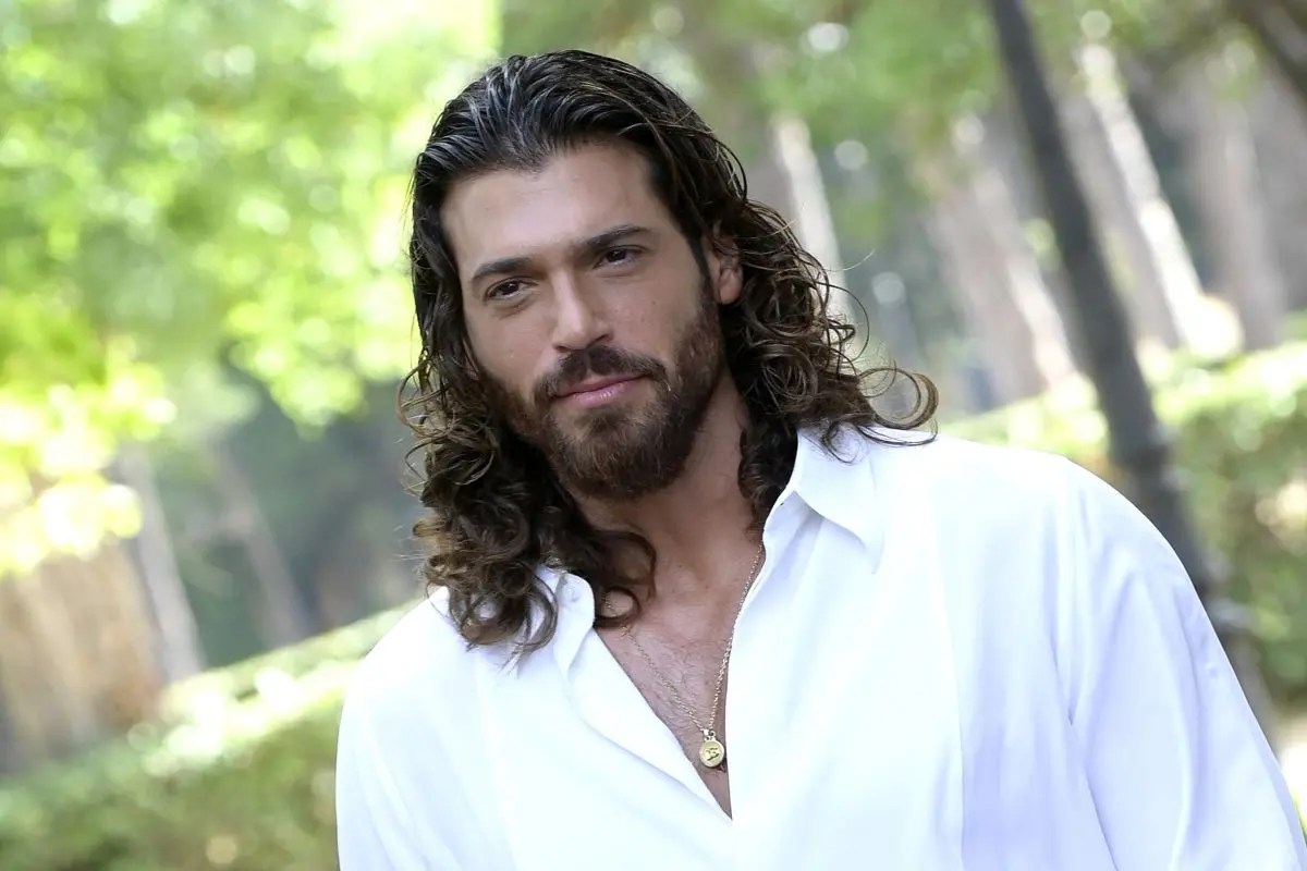 Can Yaman: „La inceput te vor ignora, apoi vor râde de tine, apoi vor ...