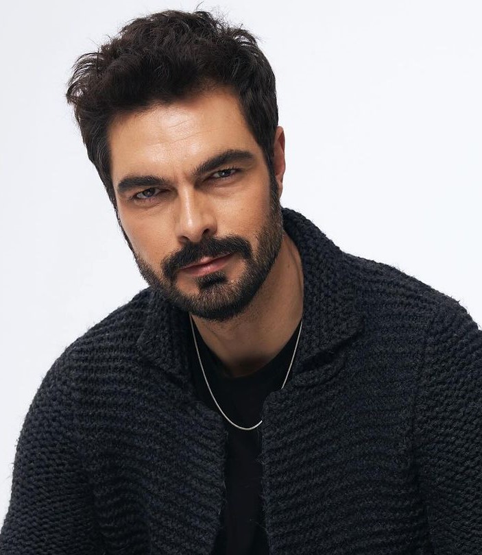 Cinci actori turci în TOP 100 cei mai chipeși – VIAȚĂ CU AROMĂ DE CAFEA