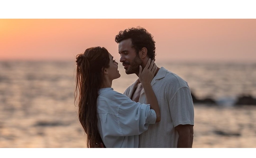 Barış Arduç şi Hande Erçel: după un film și un serial împreună, fiecare ...